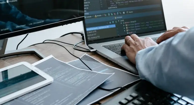 How GPS Tracking Helps Digital Asset Management for Decentralized ...