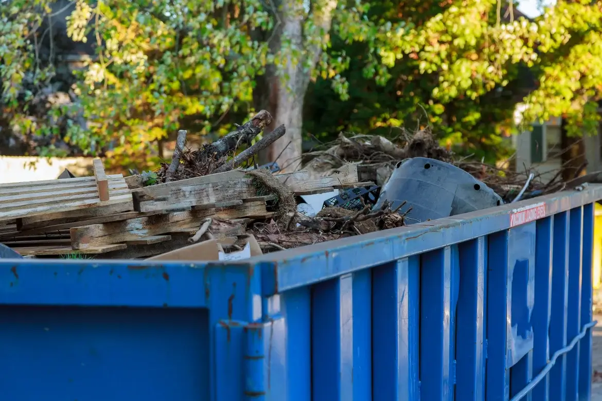 The Power of Precision: Dumpster Management with GPS - Geoforce
